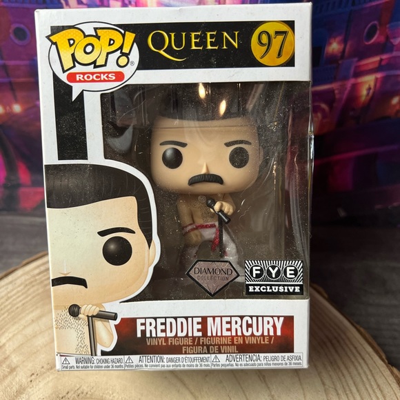 Funko | Toys | Funko Pop Rock Queen 97 Freddie Mercury Fye Exclusivenew ...